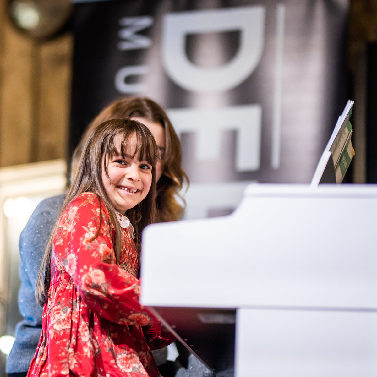 MEET THE TEAM – derosamusicbuntingford